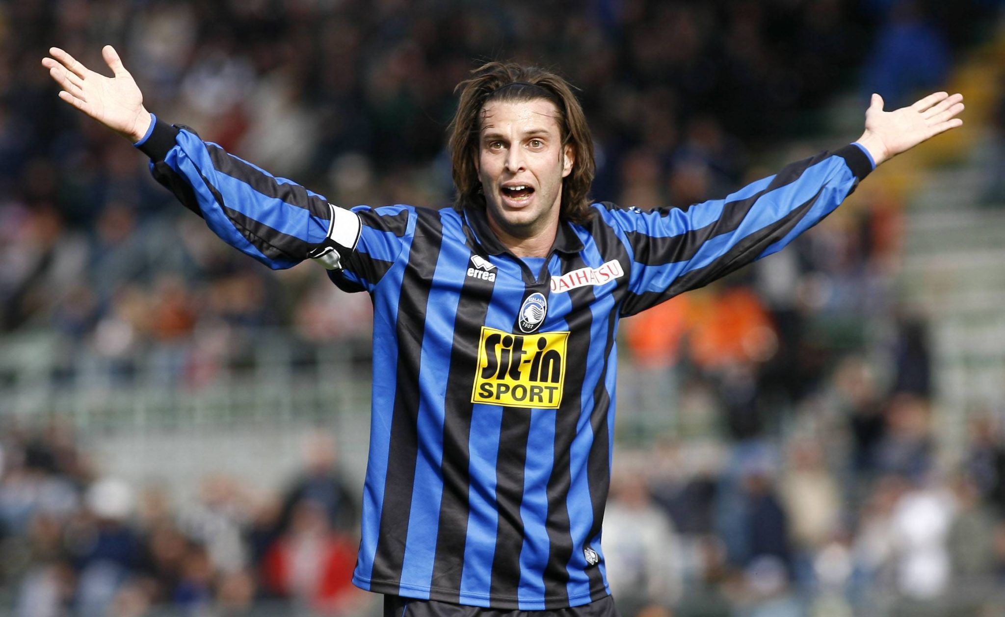 Ícone da Atalanta, o habilidoso Cristiano Doni teve carreira abreviada ...