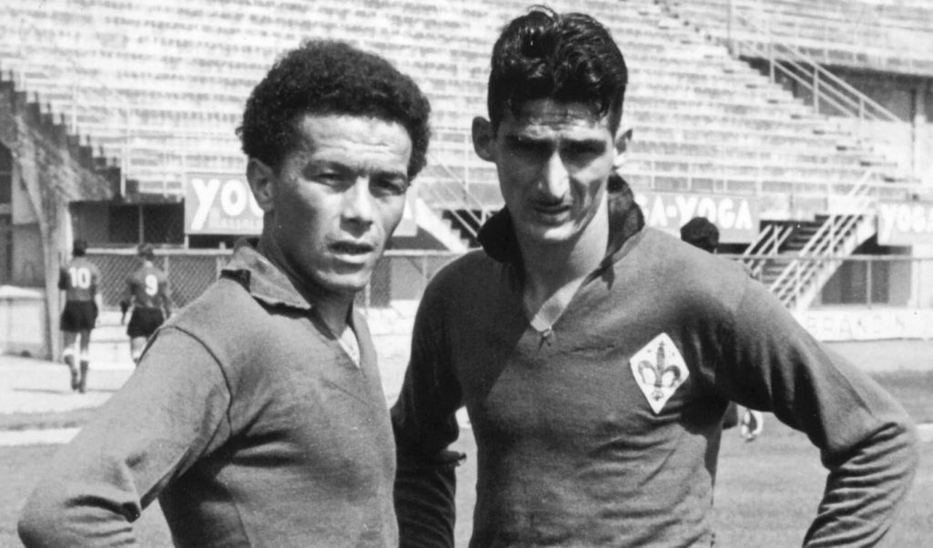 Julinho Botelho foi ídolo na maior Fiorentina da história - Calciopédia