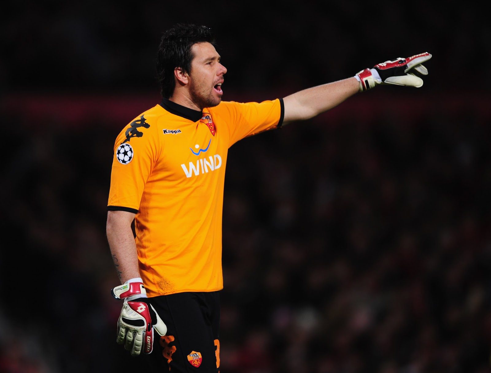 Com ou sem influência do empresário, Doni mereceu chances que teve na ...