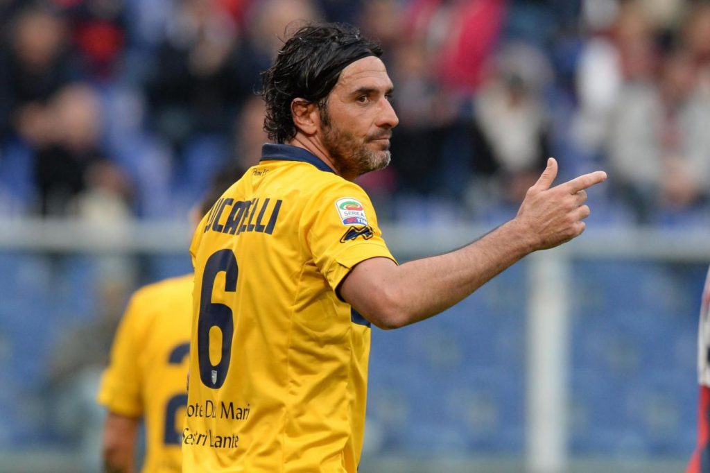 Alessandro Lucarelli parou após tirar o Parma do fundo do poço e ...