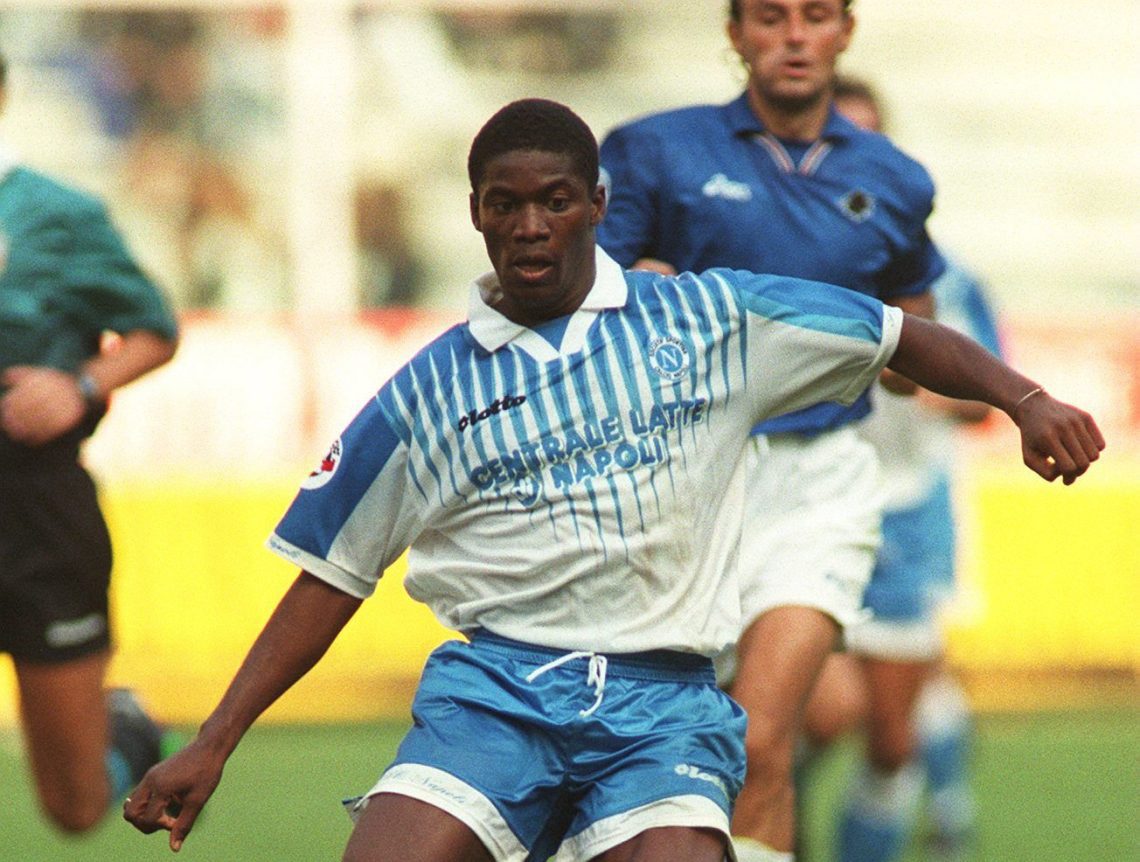 Nem o próprio Beto acreditou quando recebeu a camisa 10 que Maradona ...