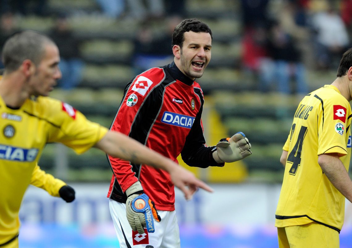 Especialista em pênaltis, Samir Handanovic brilhou na Udinese e ...