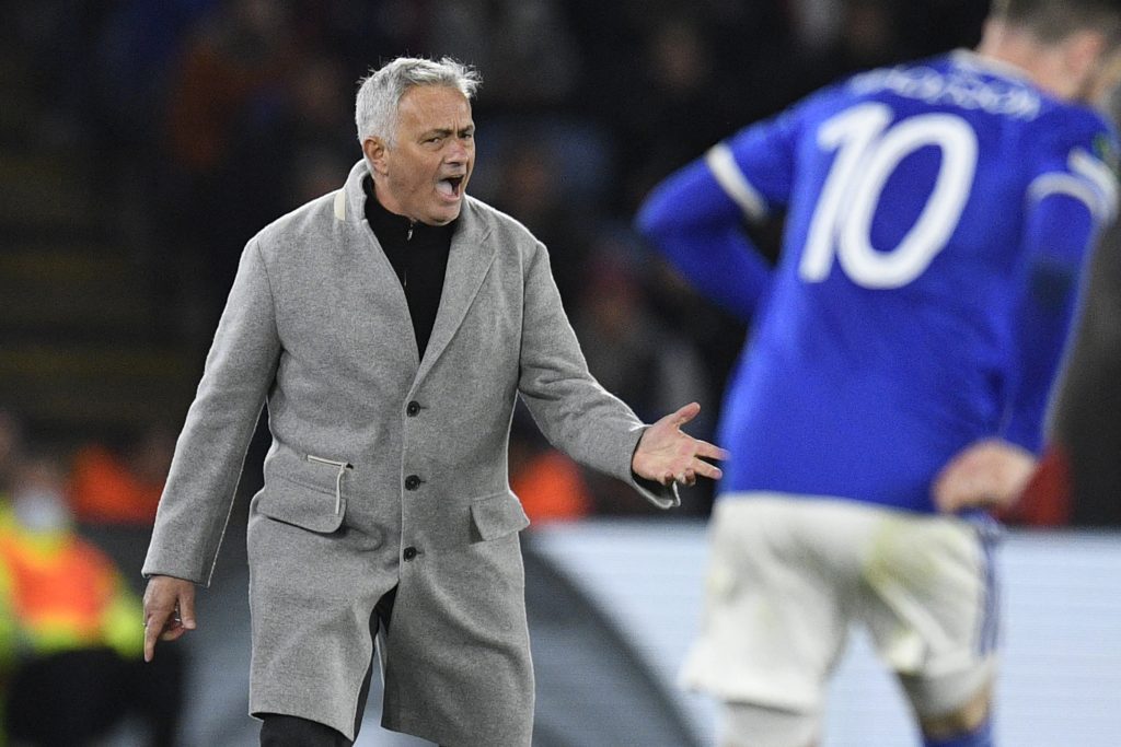 A Roma soube sofrer e empatou com o Leicester na ida das semifinais da ...