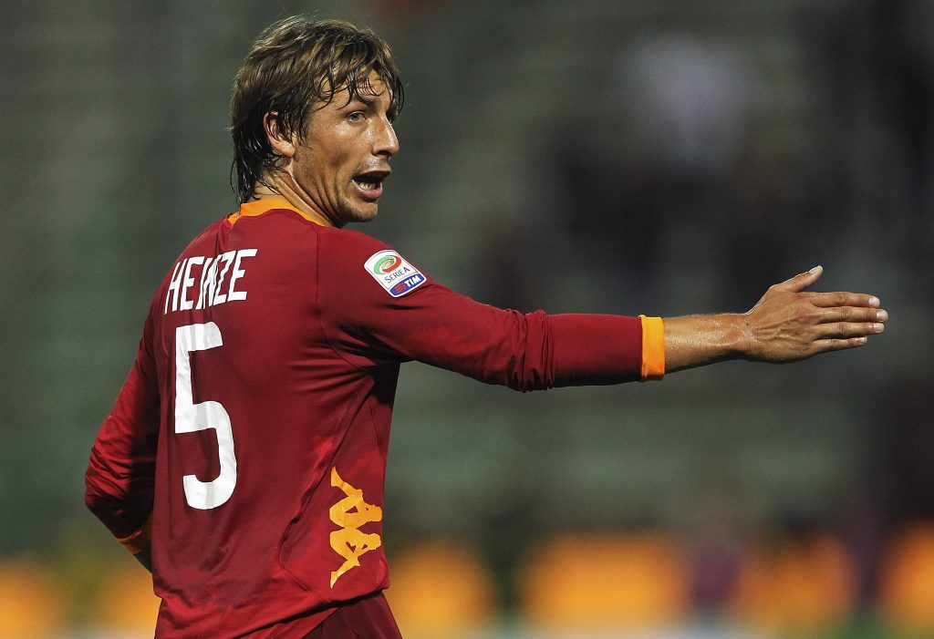 Gabriel Heinze e sua rispidez não se encaixaram numa Roma em parafuso ...
